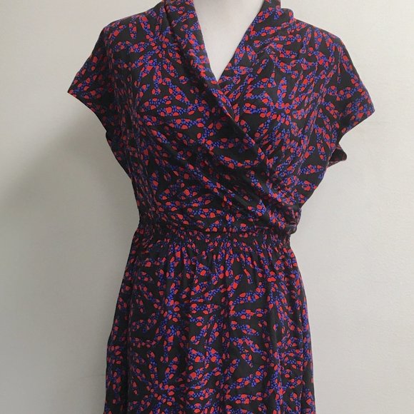Tucker | Dresses | Tucker Anthropologie Dot Art To Wear Silk Print ...